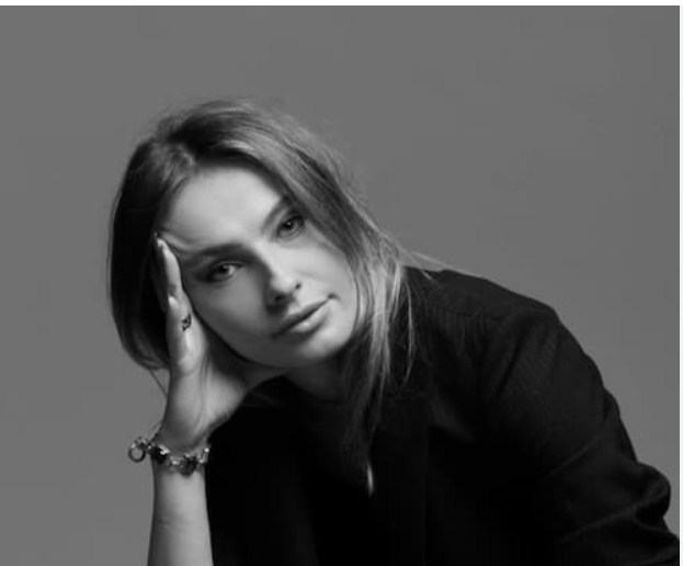 Celebrity Spouses Archives - celeblifesbiography